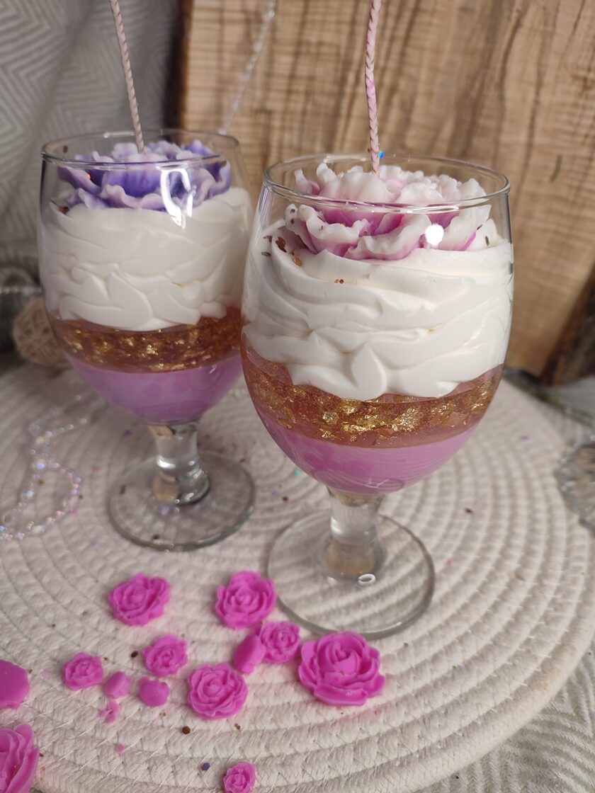 Lielo peoniju glāze - Dizaina sveces glāzēs - Veikals - maranta.lv